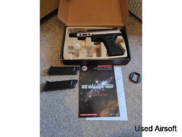 We galaxy, two mags, compensator - Used Airsoft ' The Leading ...