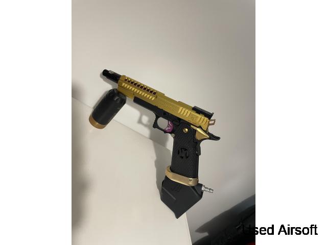 TM race pistol with mag adaptor - Used Airsoft ' The Leading ...