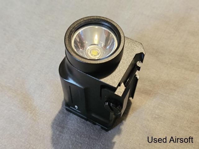 WADSN, replica Zenitco Klesch-2P tactical light - Used Airsoft ' The ...