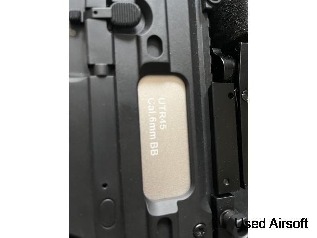 DOUBLE EAGLE UTR45 AEG Rifle and case Clacton On Sea - Used Airsoft ...