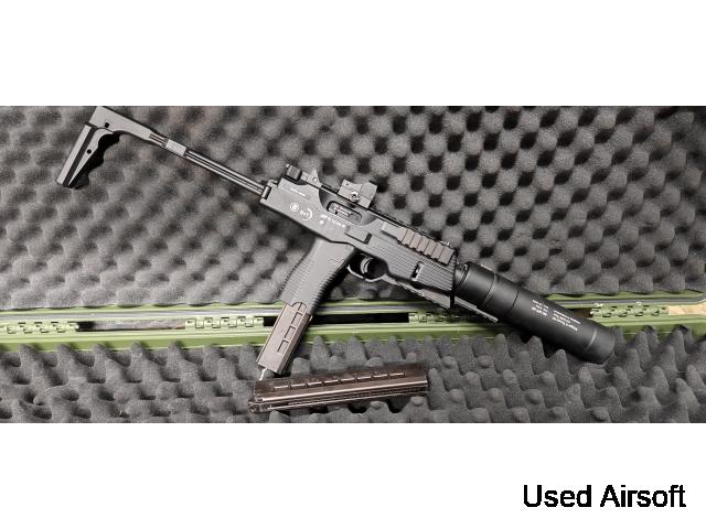 HPA/GBB KWA MP9 with silencer and tracer adapter. Wakefield - Used ...