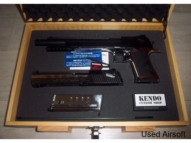 Desert Eagle Lightning Hawk RESIDENT EVIL / BIOHAZARD Tourmakeady ...